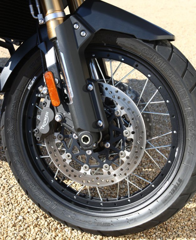 Tubeless: Spoked Tubeless Rims | Adventure Motorcycling Handbook