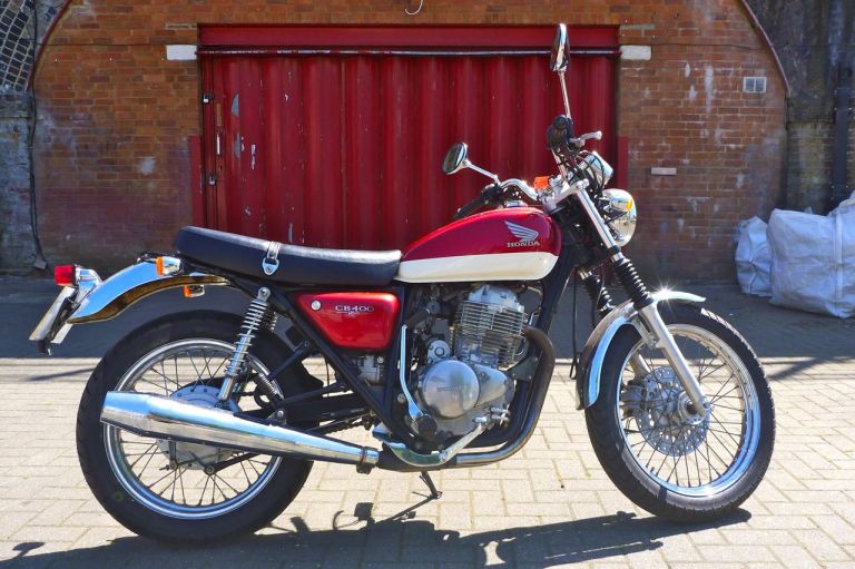 Honda CB400 SS – quick look | Adventure Motorcycling Handbook