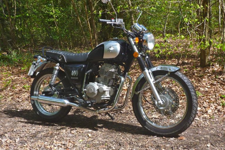 Riding the Mash Roadstar 400 | Adventure Motorcycling Handbook