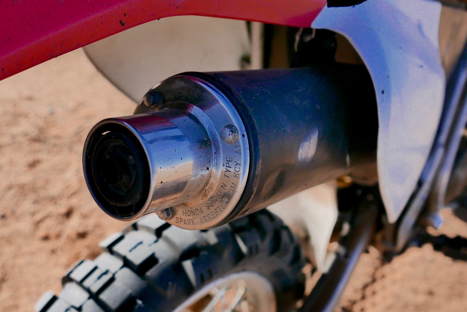 Honda XR400 in the Algerian Sahara | Adventure Motorcycling Handbook