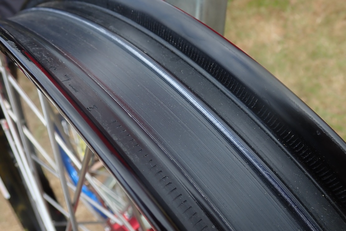 Tubeless: professional spoke rim sealing | Adventure Motorcycling Handbook