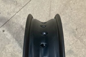 Tubeless motorcycle tyres and rims | Adventure Motorcycling Handbook